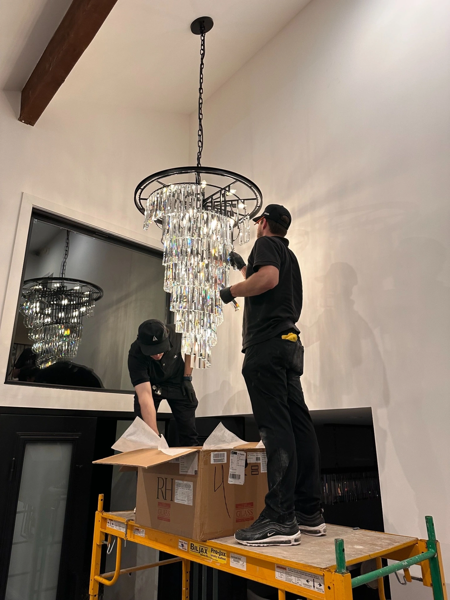Chandelier Installation Los Angeles | LA Teams Services